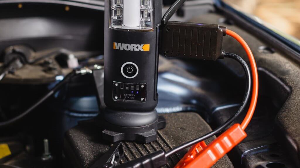 WORX Jump Starter Has Multiple Uses-Colorado Horse Source